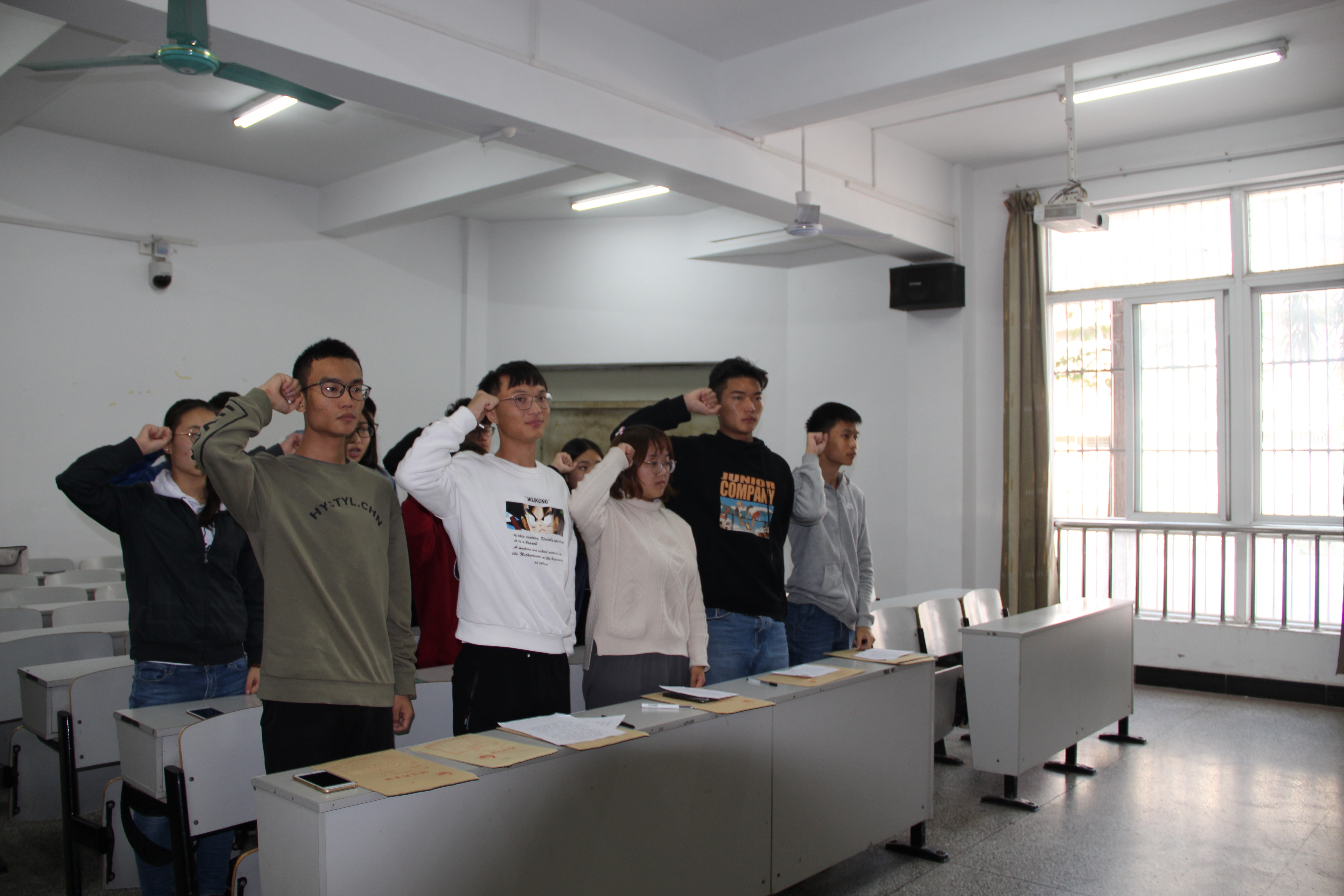 农学院举行入团仪式 长江大学农学院